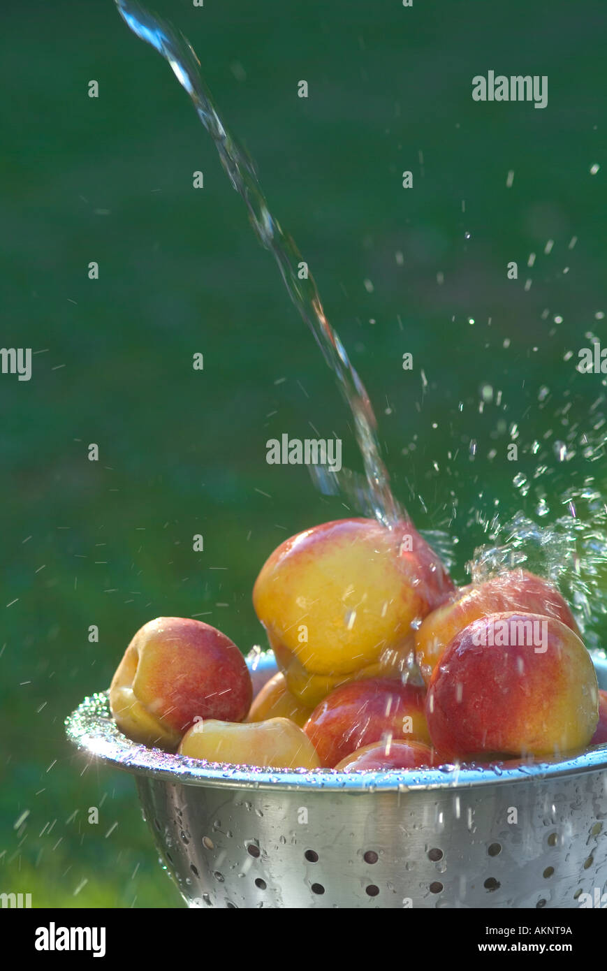 Wash water hi-res stock photography and images - Alamy