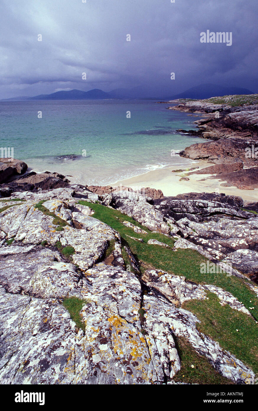 luskentyre luskentir beach isle of harris turquoise seas beach machir ...