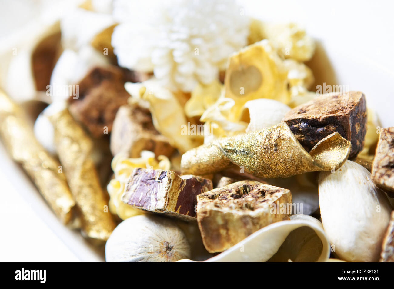Pot pouri bowl hi-res stock photography and images - Alamy