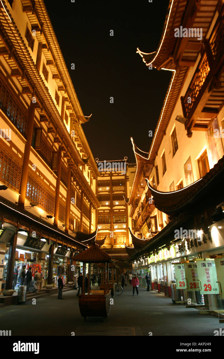 Yu yung hi-res stock photography and images - Alamy