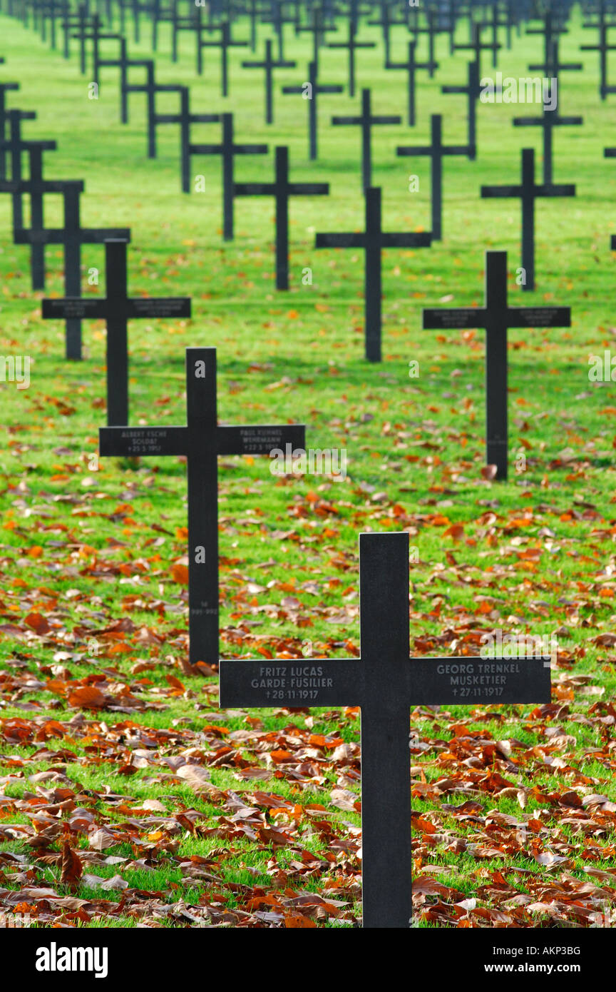 Mass graves world war one hi-res stock photography and images - Alamy