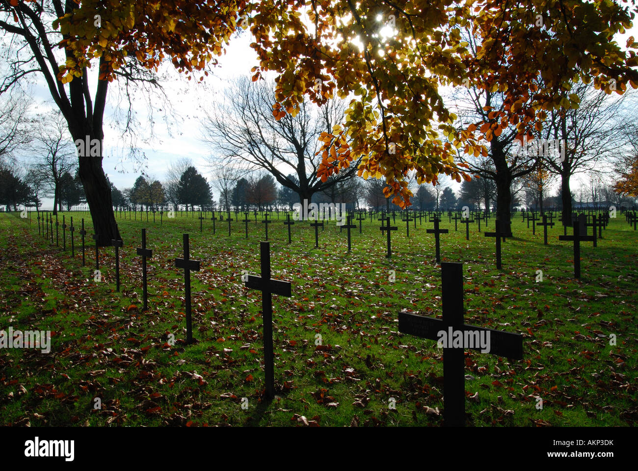 World war one cemetery hi-res stock photography and images - Alamy