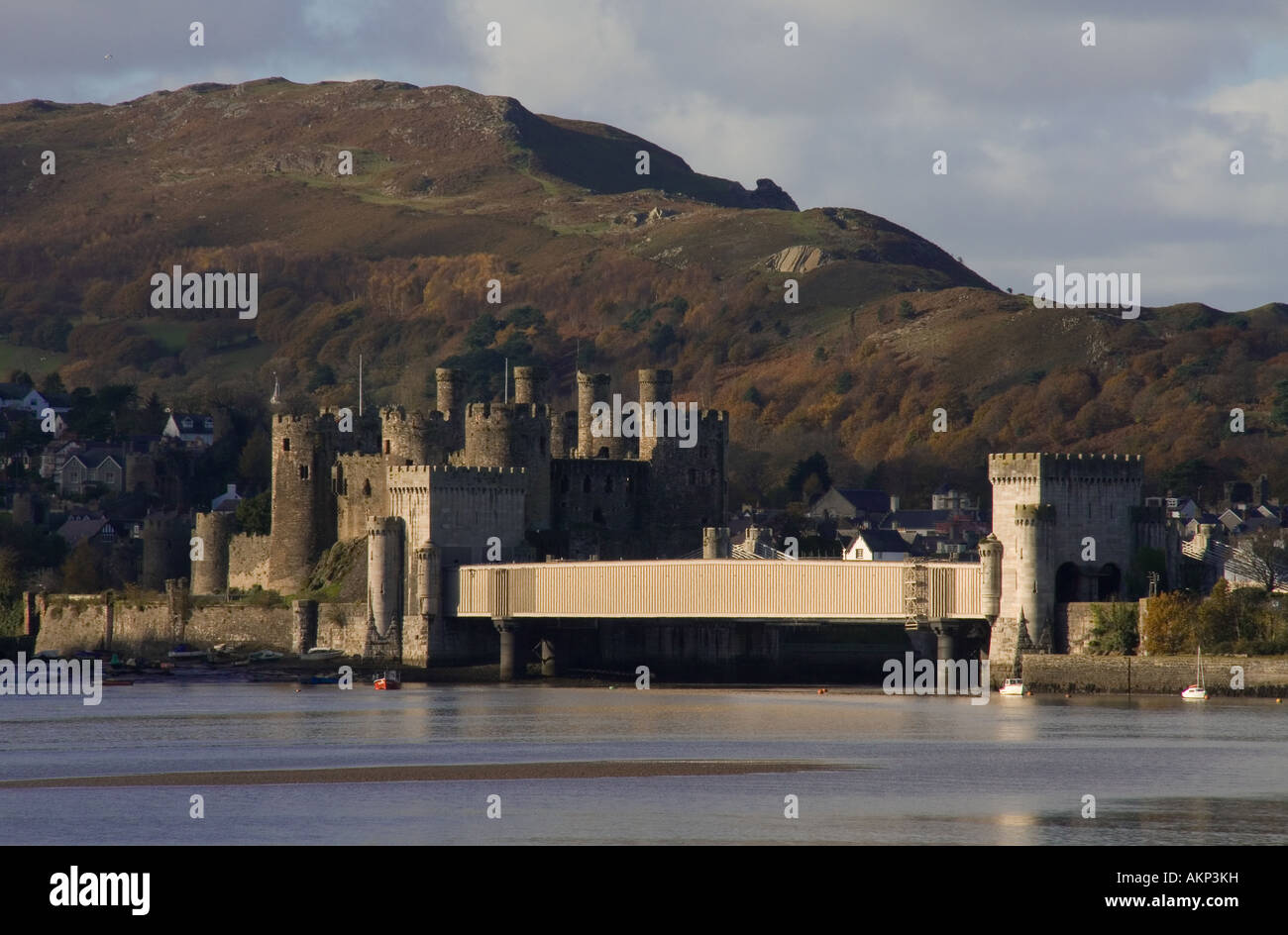 Conwy Estuary, Bridge and Castle, Conwy, Wales Stock Photo - Alamy