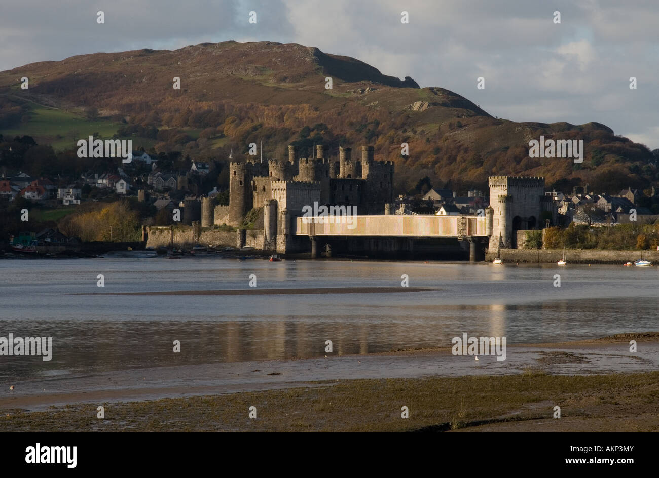Conwy Estuary, Bridge and Castle, Conwy, Wales Stock Photo - Alamy