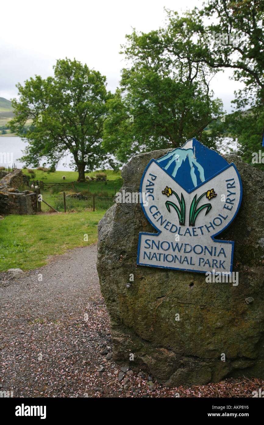 Cleave sign hi-res stock photography and images - Alamy