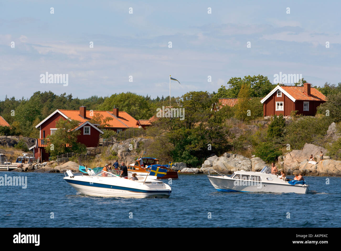 Moja island hi-res stock photography and images - Alamy