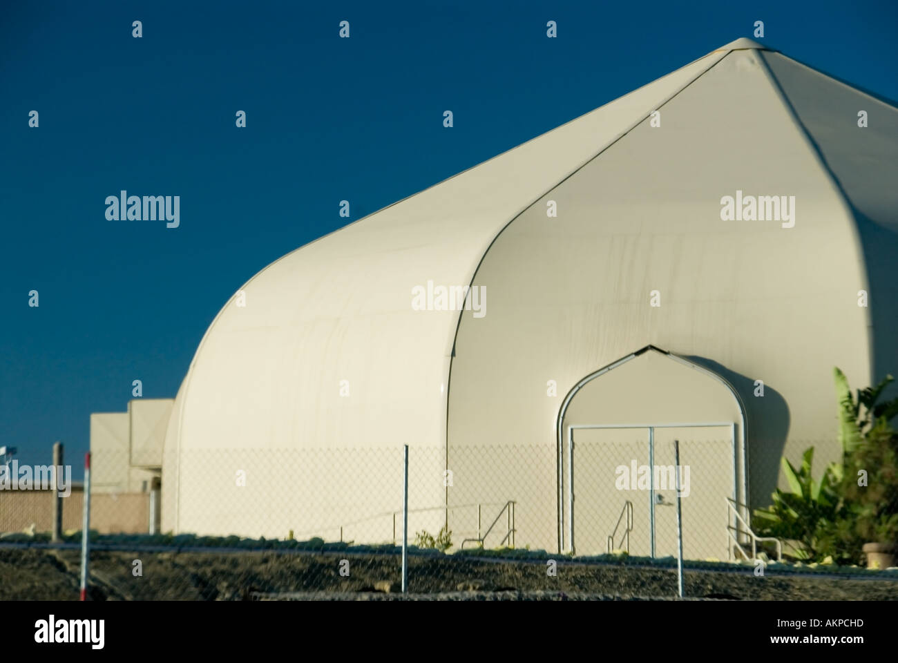 Temporary place for worship hi-res stock photography and images - Alamy