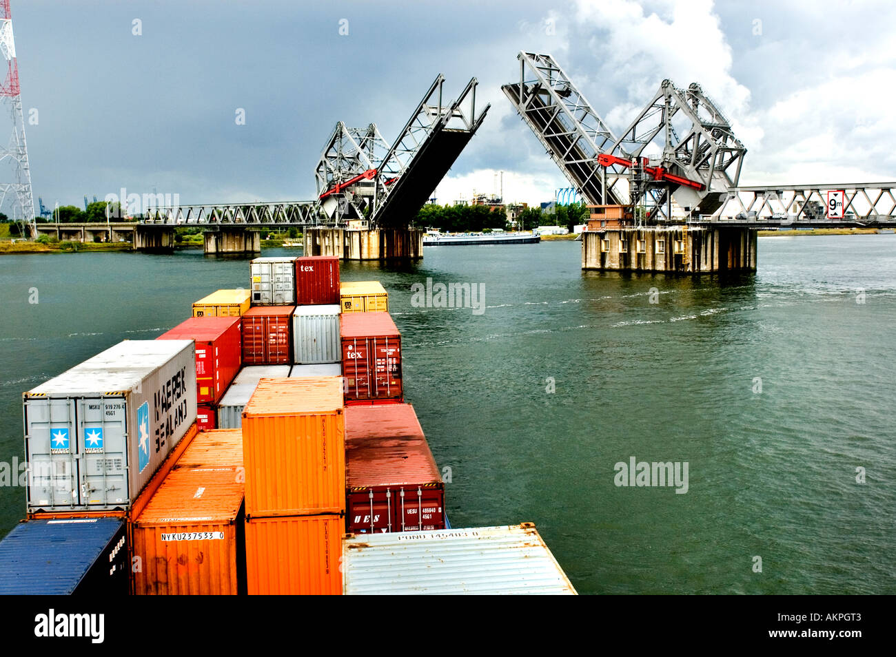 Container dock basel hi-res stock photography and images - Alamy
