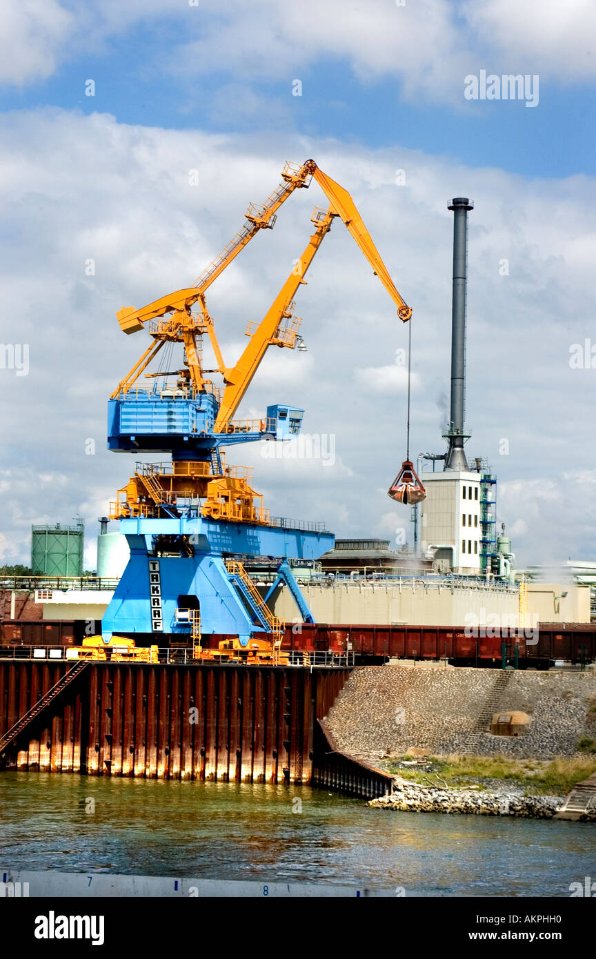 Container dock basel hi-res stock photography and images - Alamy