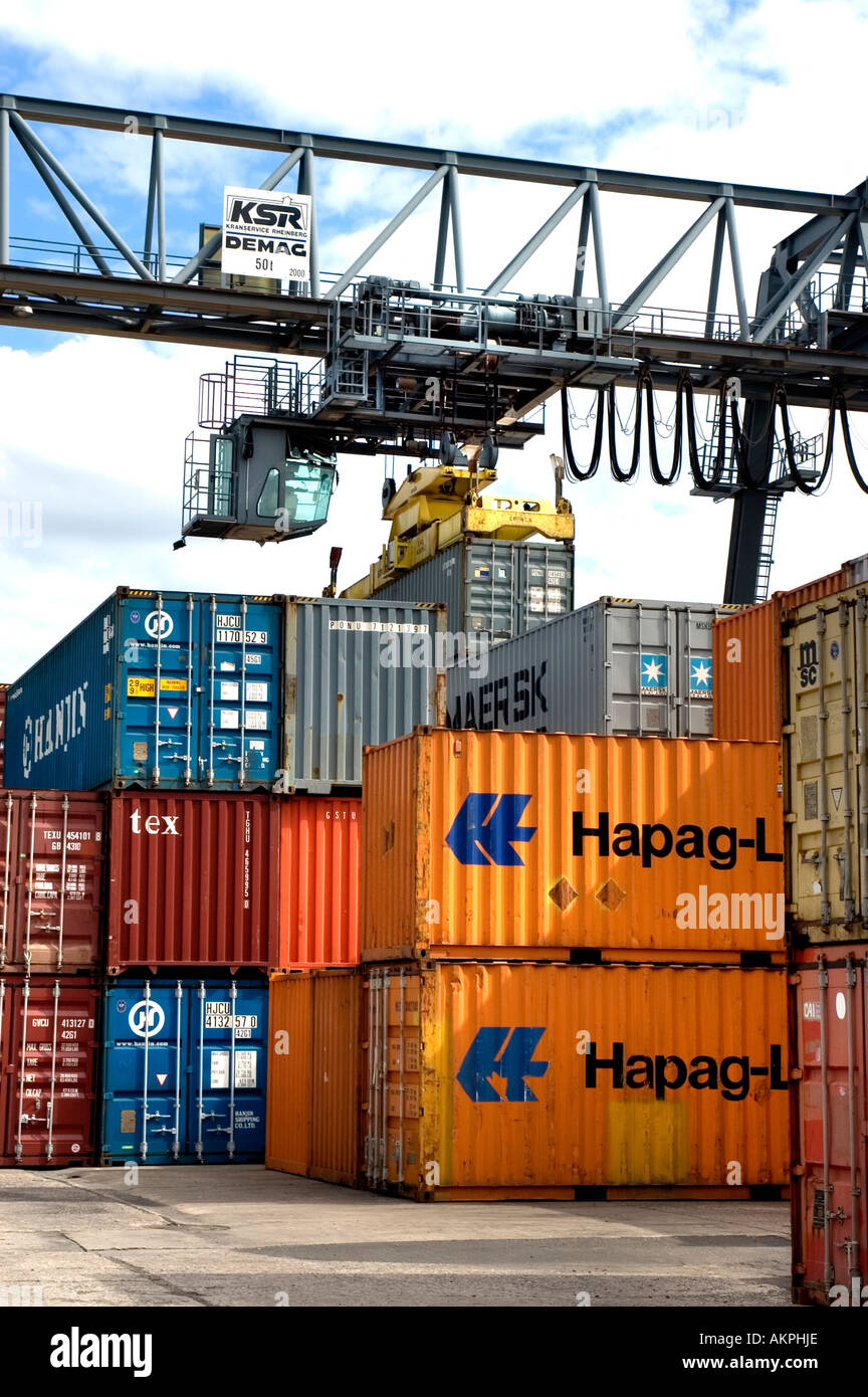 Container port river rhine mannheim hi-res stock photography and images ...