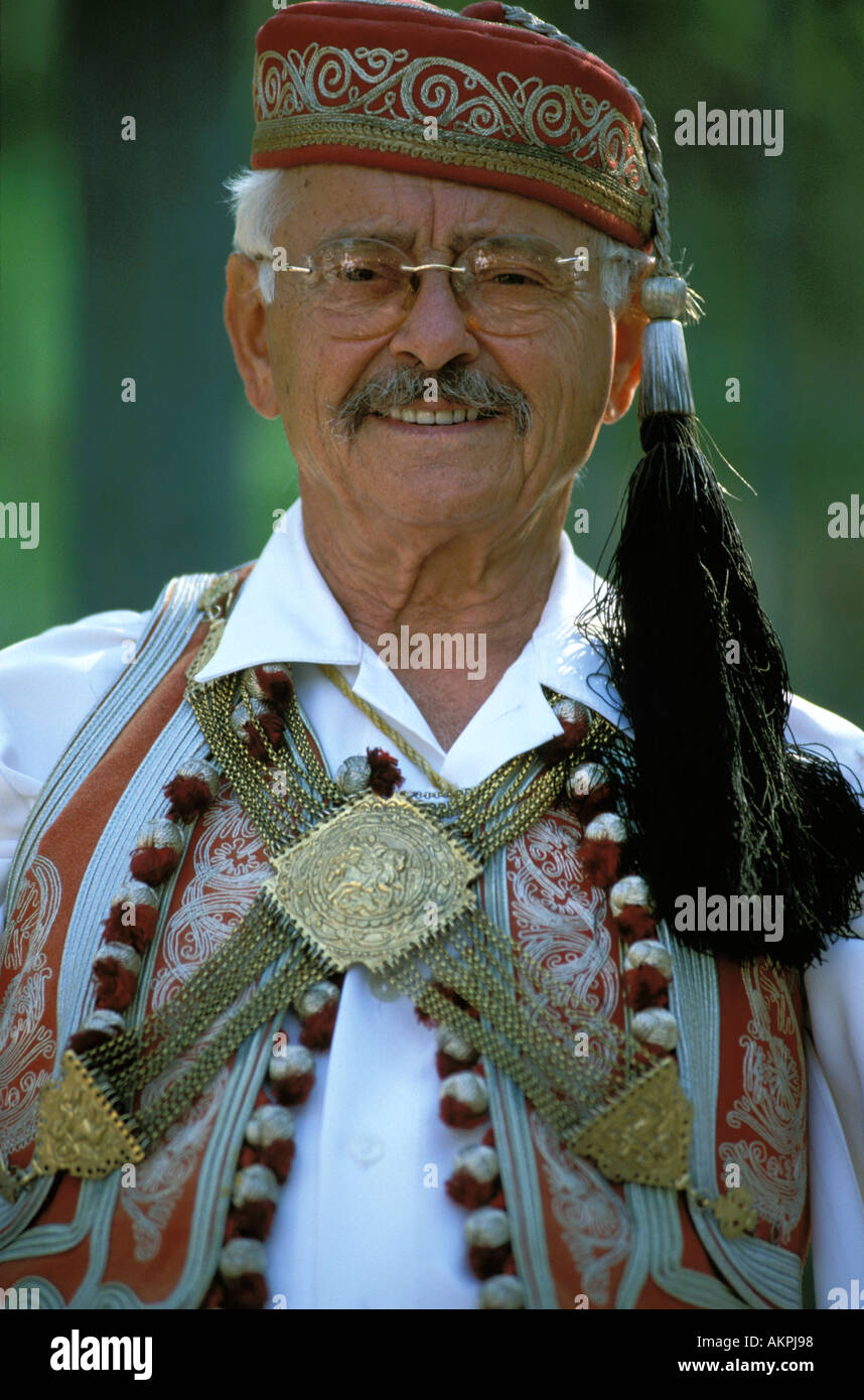 Greek man costume hi-res stock photography and images - Alamy