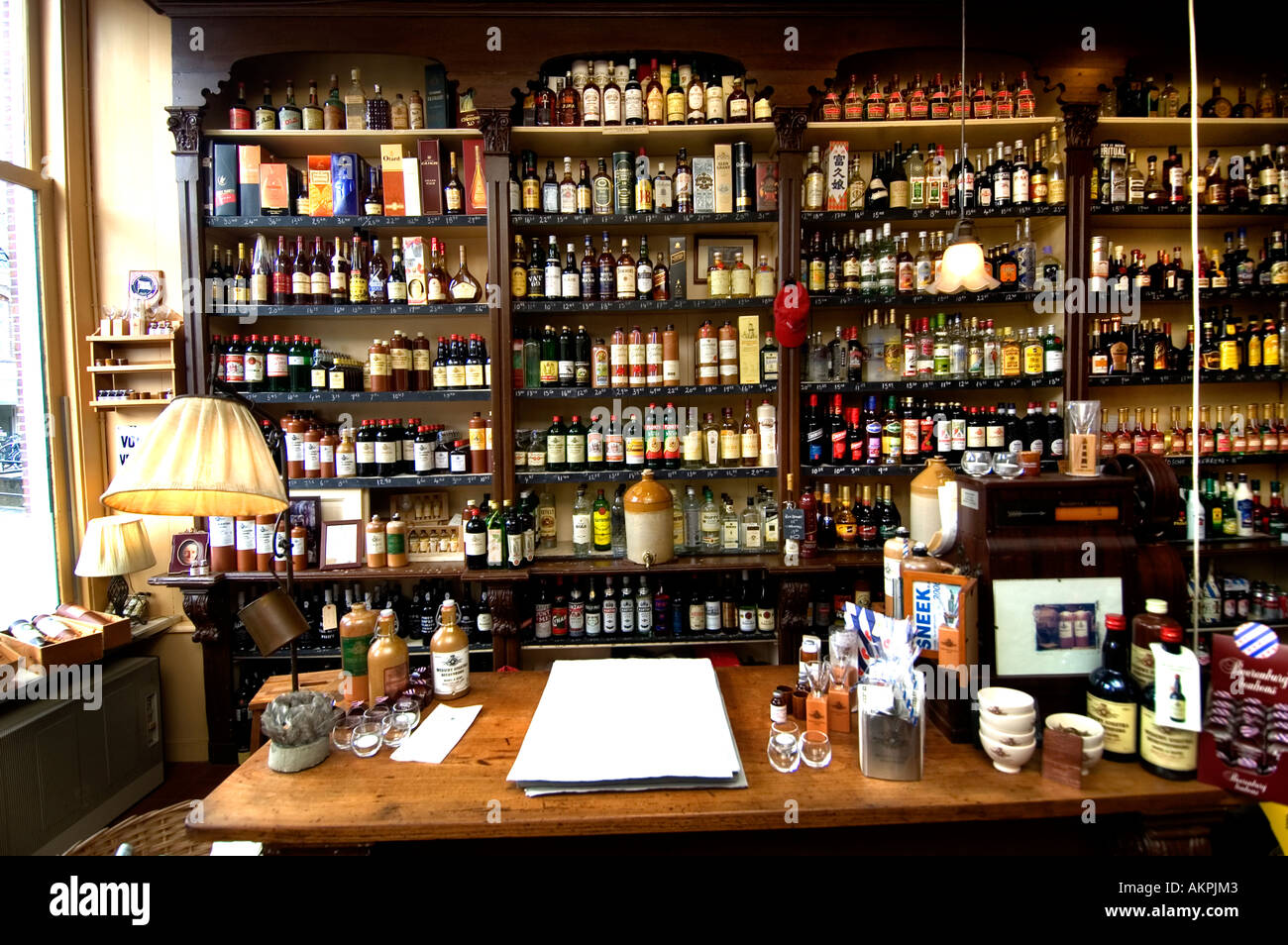 Victuallers hi-res stock photography and images - Alamy