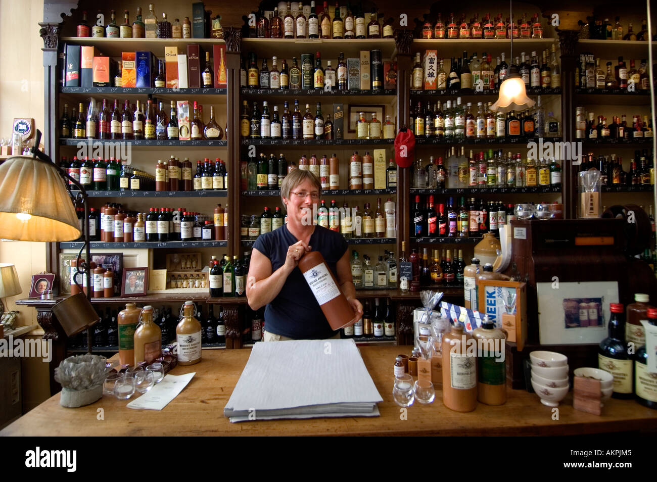 Licensed victuallers hi-res stock photography and images - Alamy