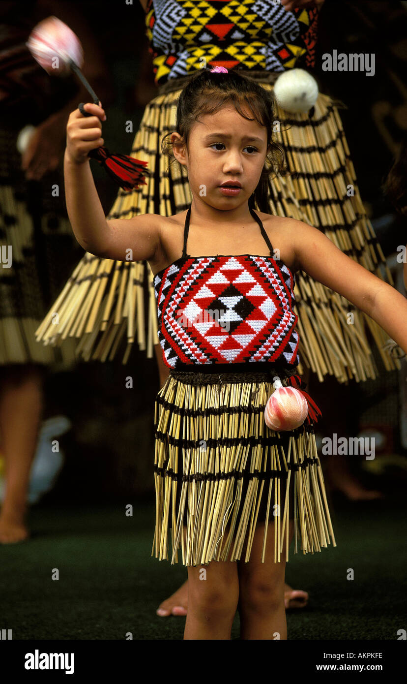 Maori children new zealand tradition hi-res stock photography and ...