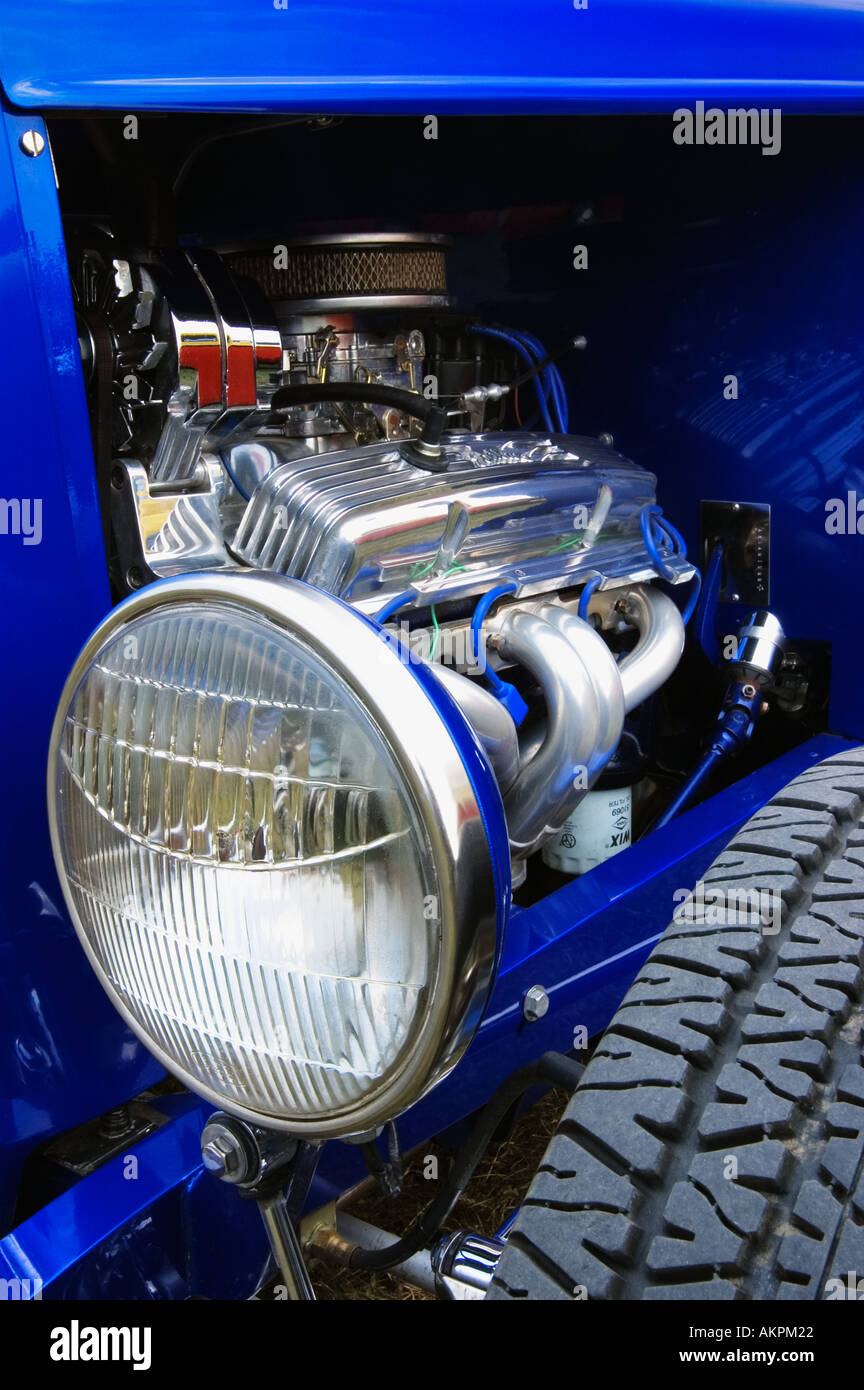Detail of Street Rod Headlight Tire Motor 2005 Street Rod Nationals ...