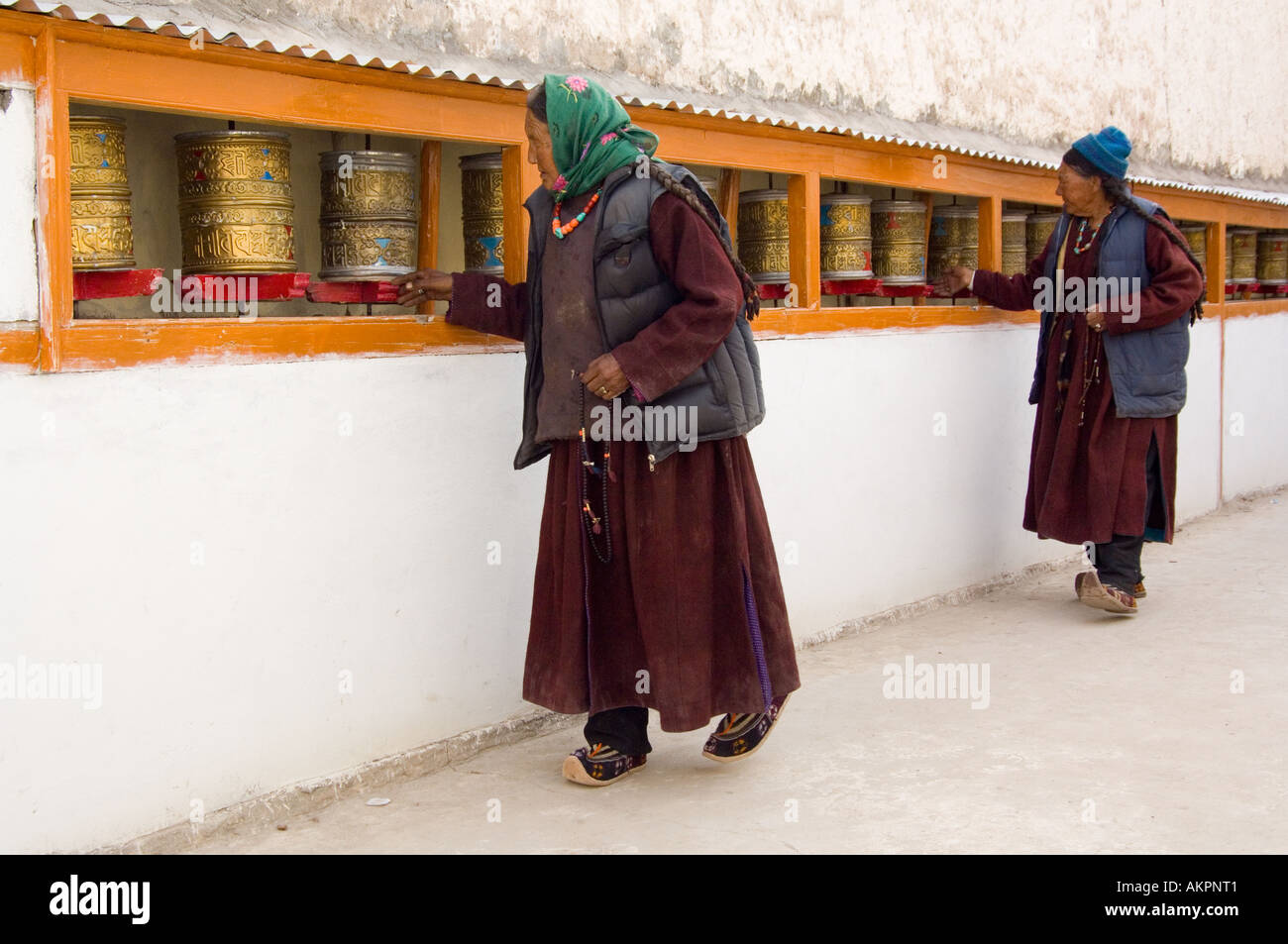 ladakh india prayer wheel Stock Photo - Alamy