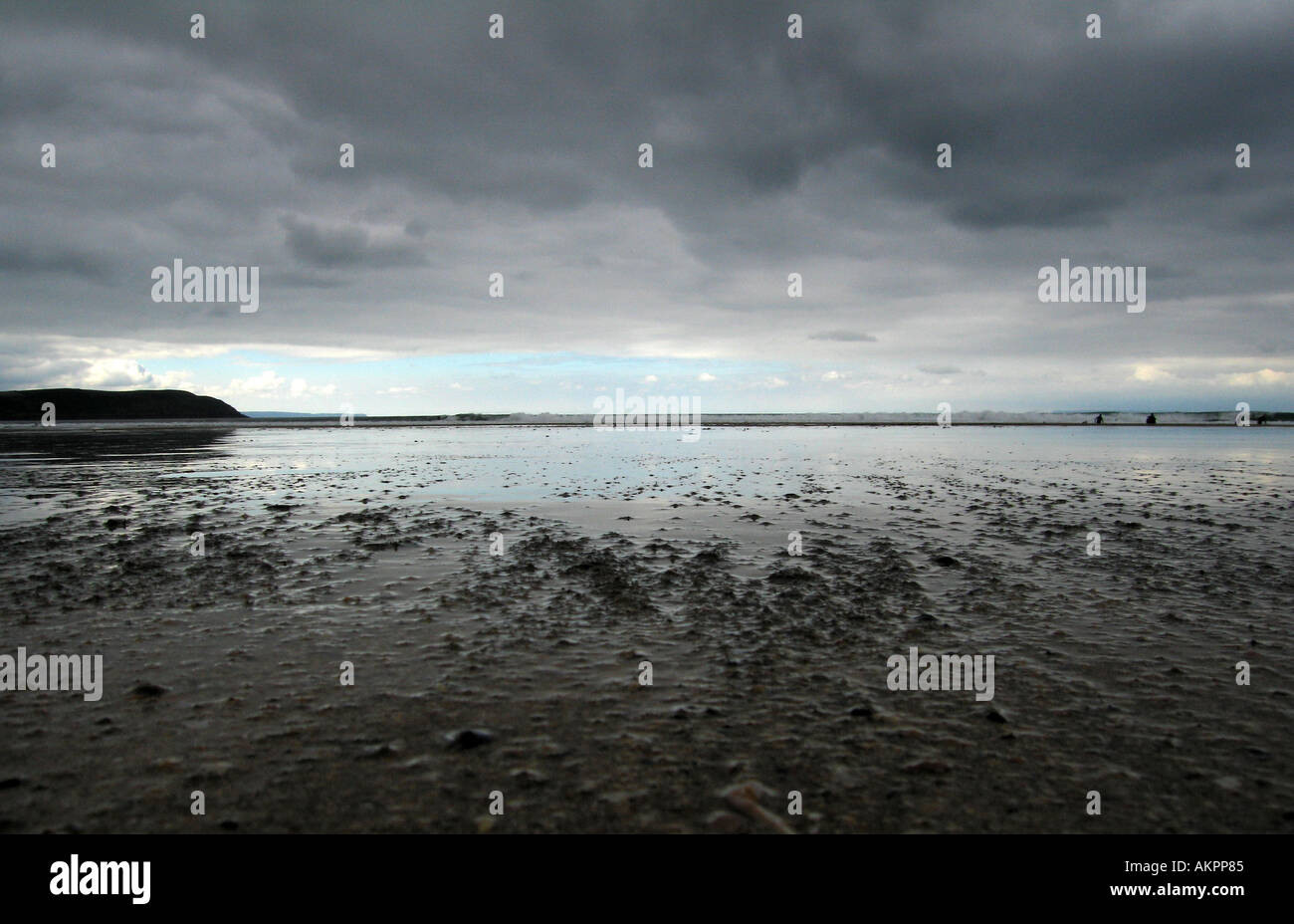 Oppressive atmosphere hi-res stock photography and images - Alamy