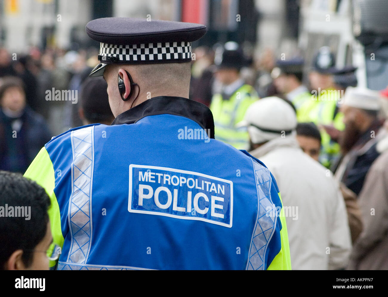 London Metropolitan Police on duty Stock Photo - Alamy