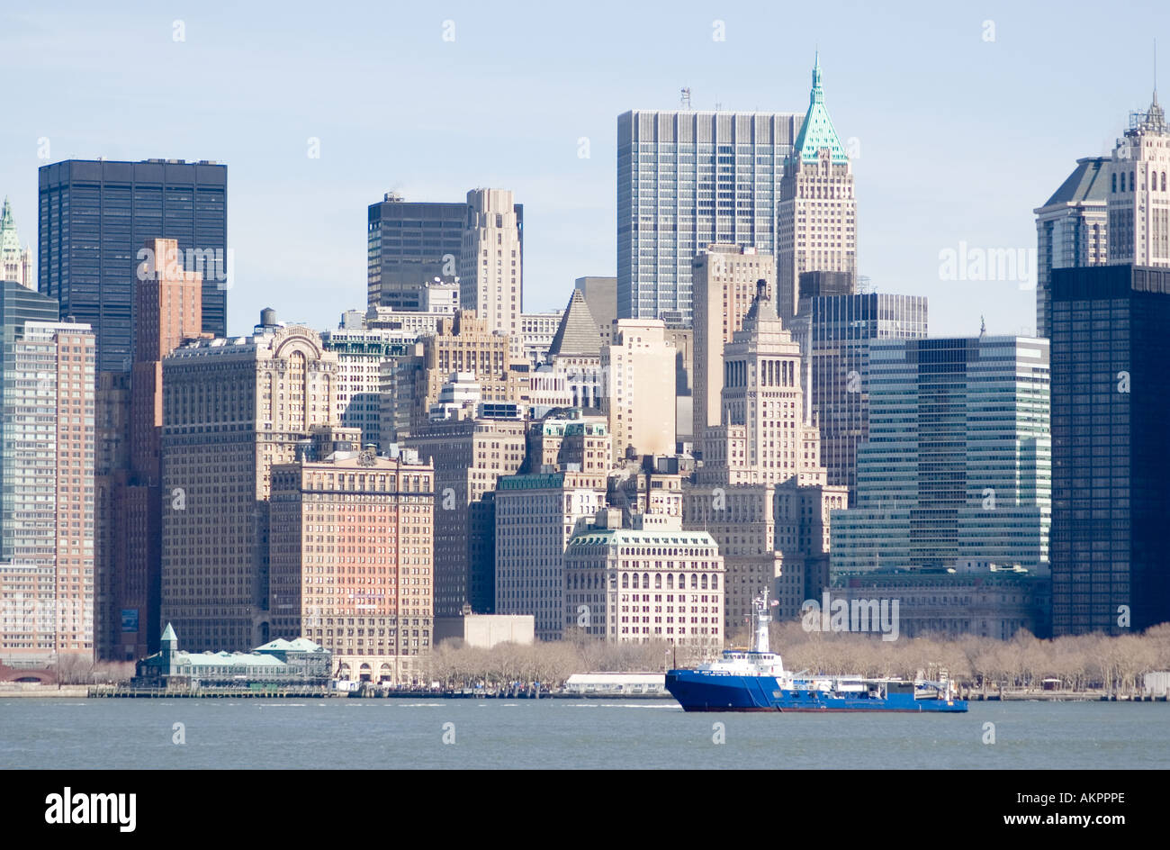 A view of Southern Manhattan from the Liberty Island ferry Stock Photo ...