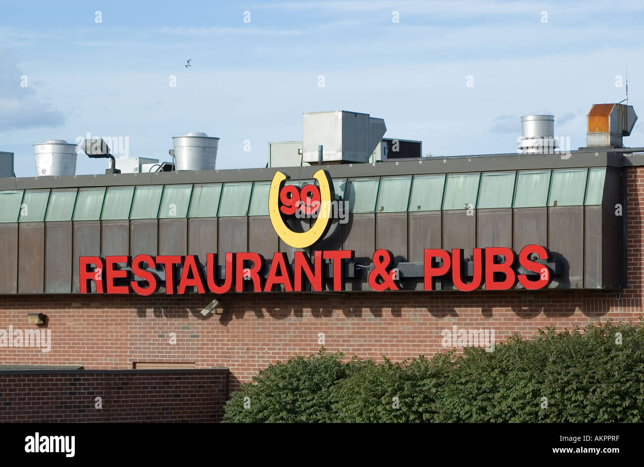 Cambridge massachusetts bar hi-res stock photography and images - Alamy