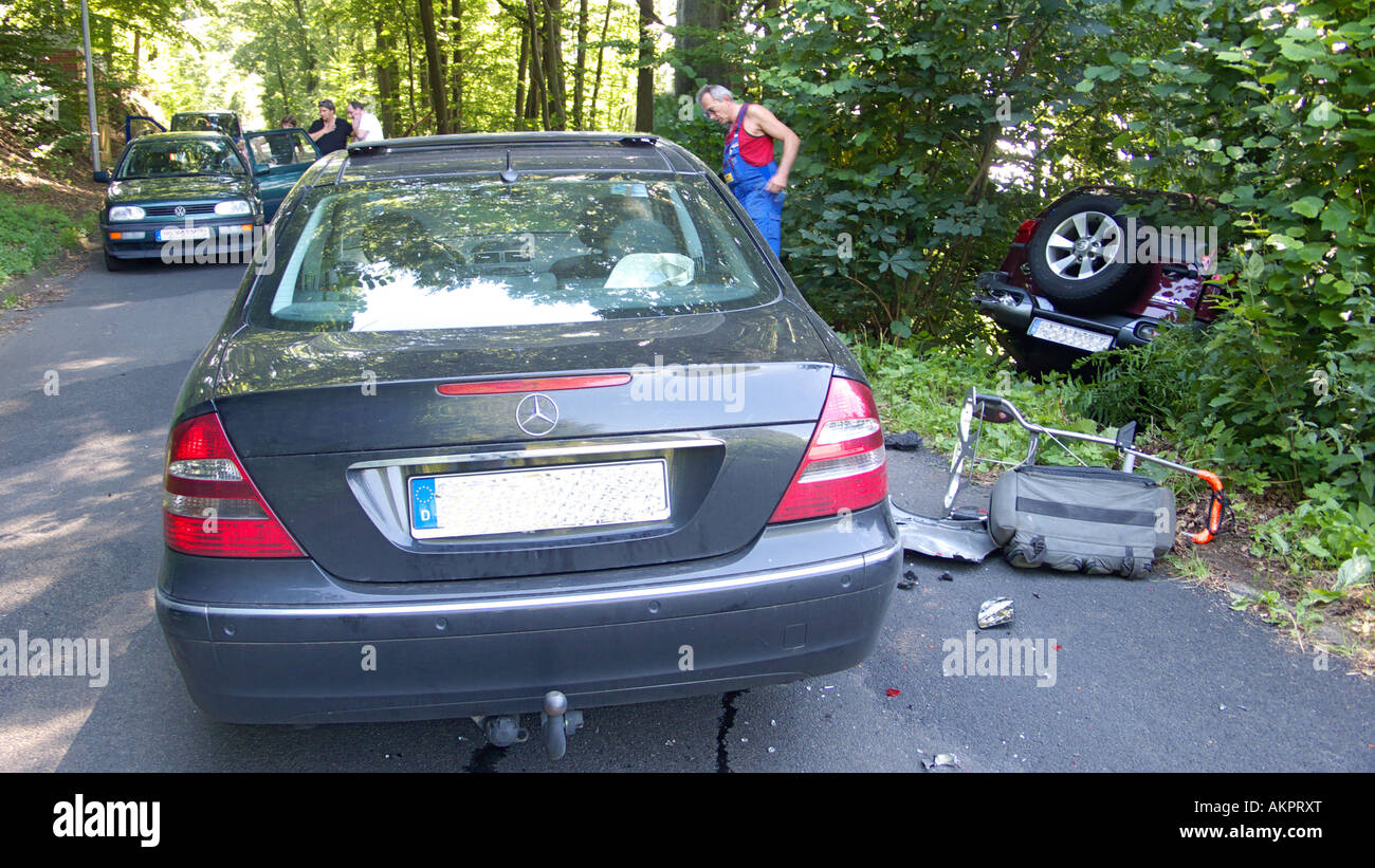 Rear end collision hi-res stock photography and images - Alamy