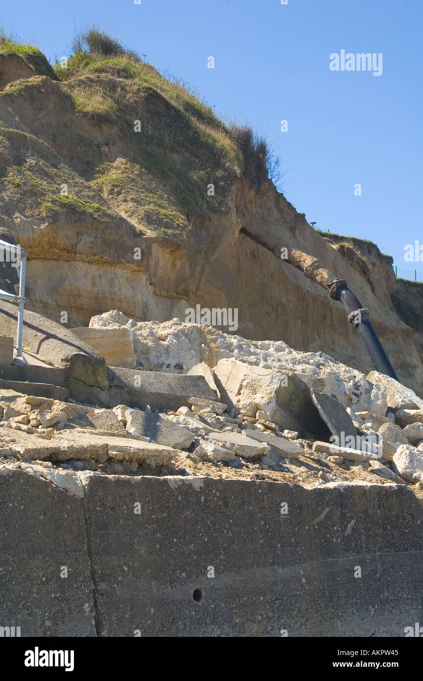 Cliff collapse at East Runton in Norfolk. Winter 2005 / 06 Stock Photo ...