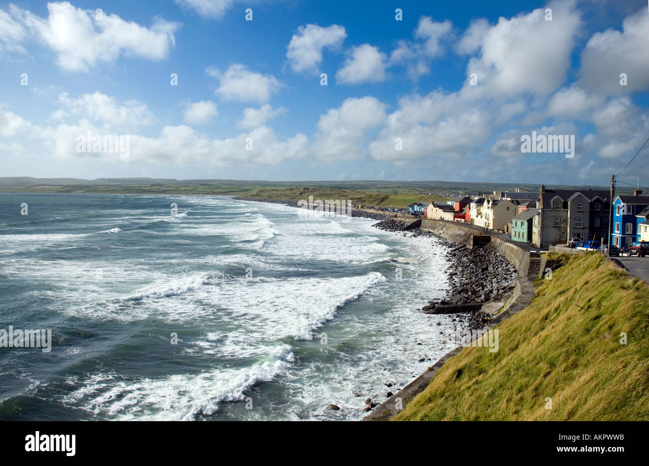 Lahinch beach hi-res stock photography and images - Alamy