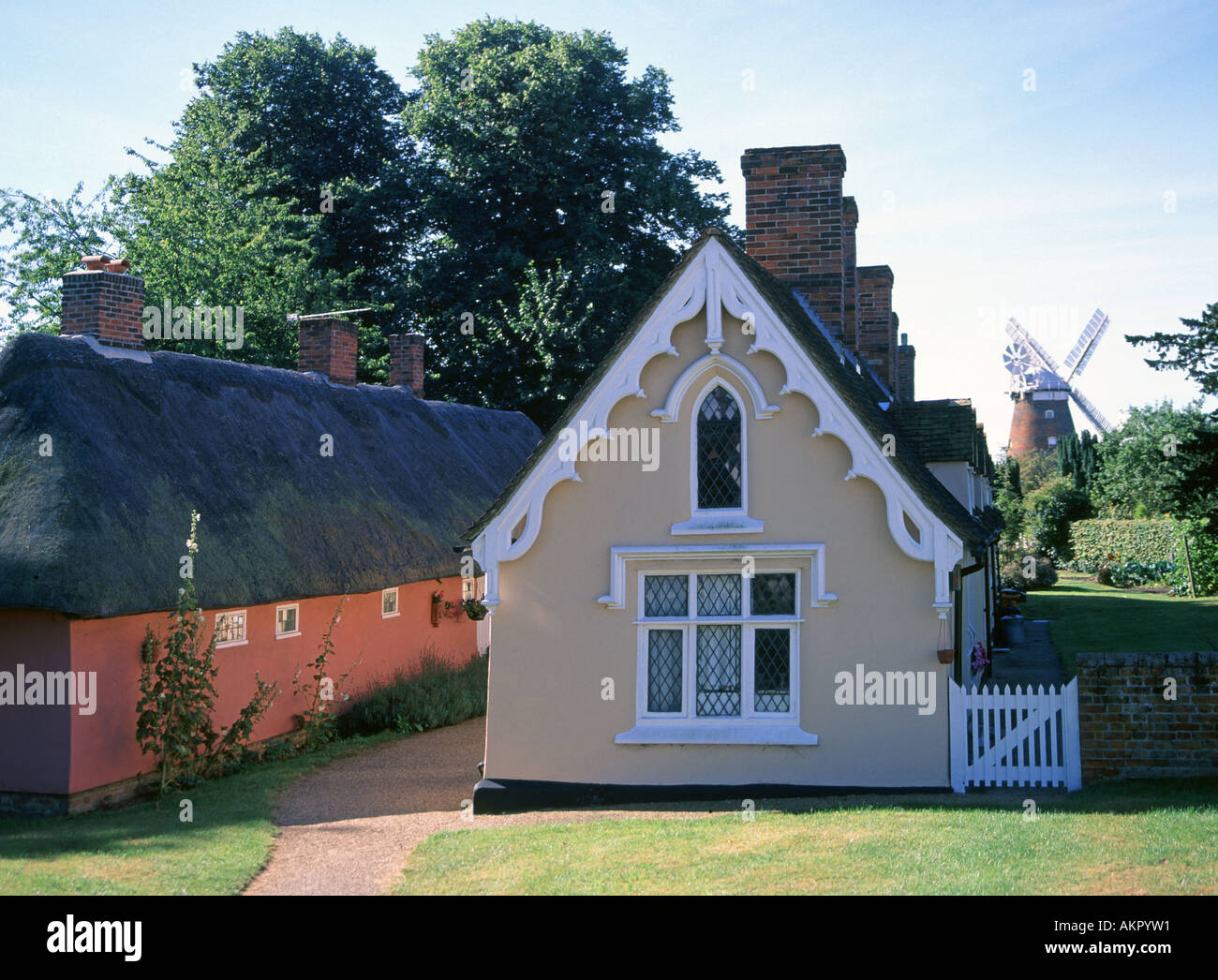 Three thatched buildings hi-res stock photography and images - Alamy