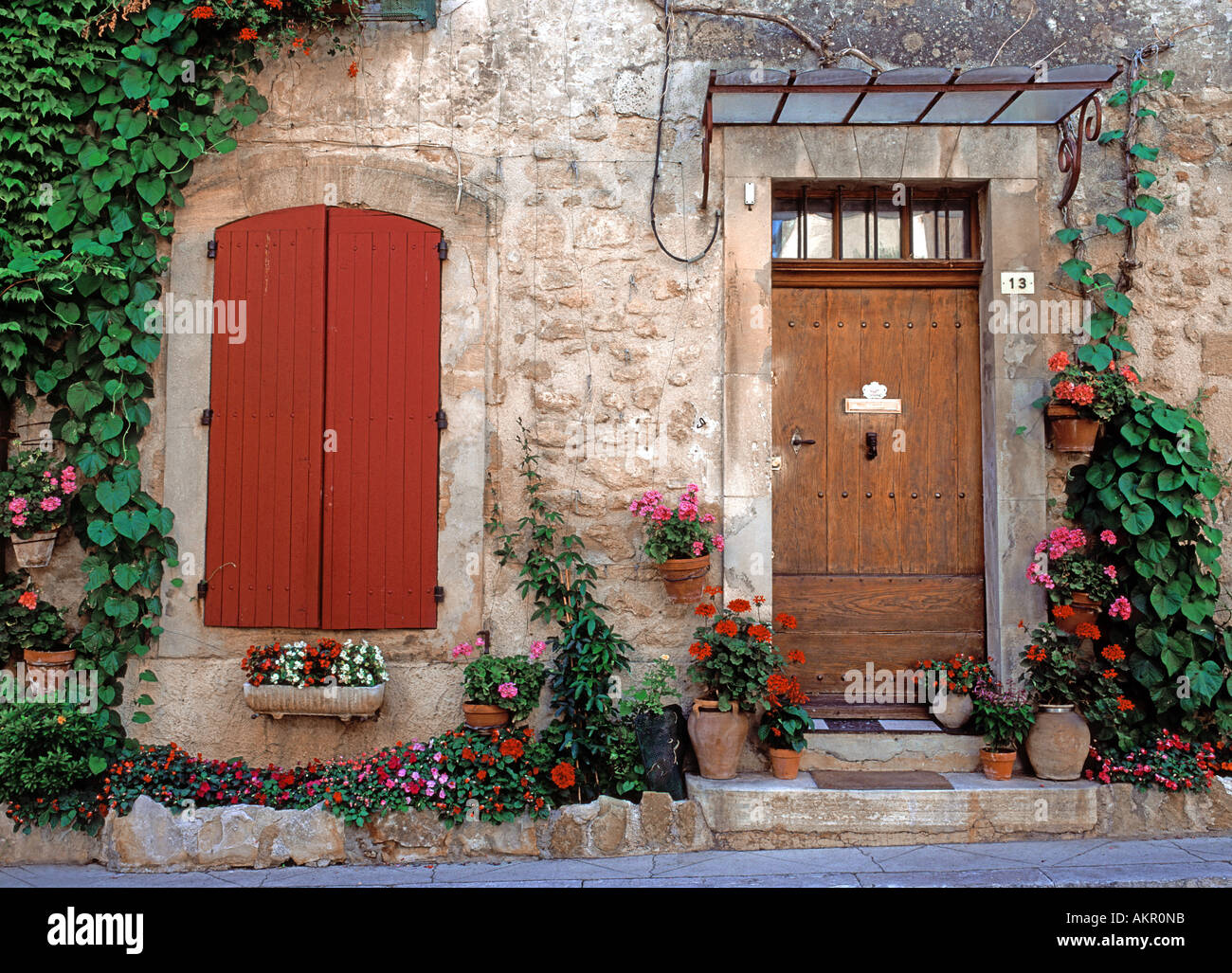 Provencal house front elevation Provence France Stock Photo - Alamy