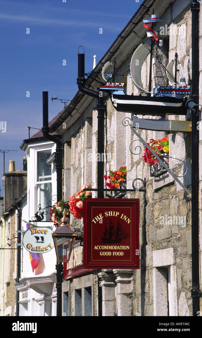 Street signs Scotland Stock Photo - Alamy