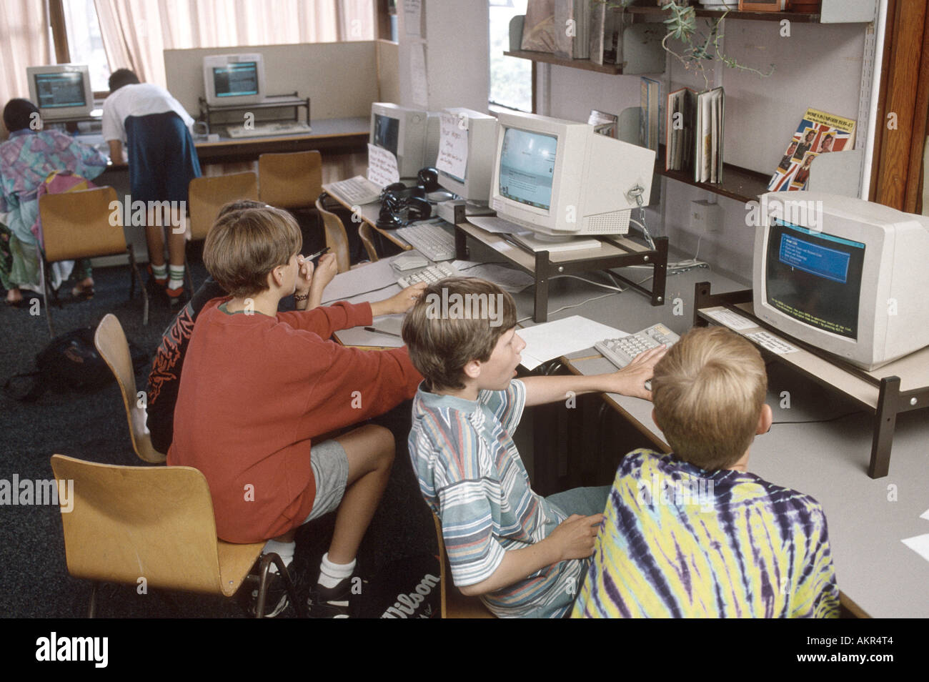 library computer area Stock Photo - Alamy