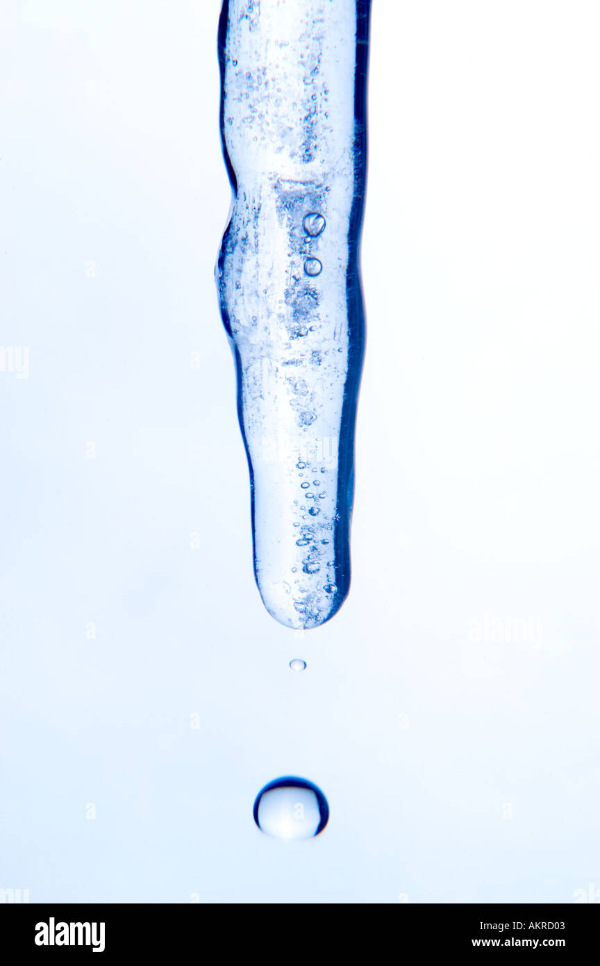 Pure cold water icicles hi-res stock photography and images - Alamy