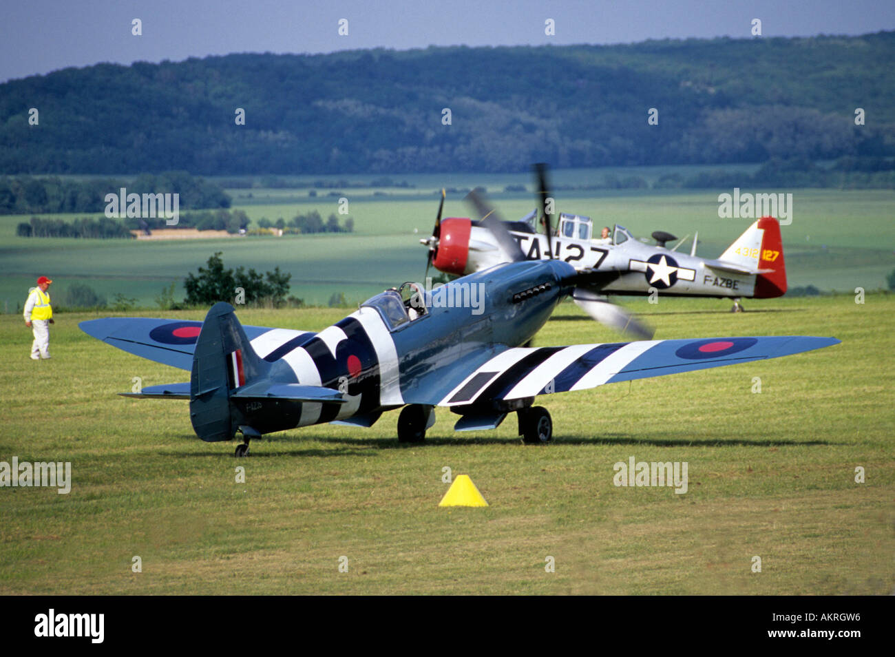 Ferte-Alais Air Show - France, Spitfire Mk XIX and NA T6 Texan Stock ...