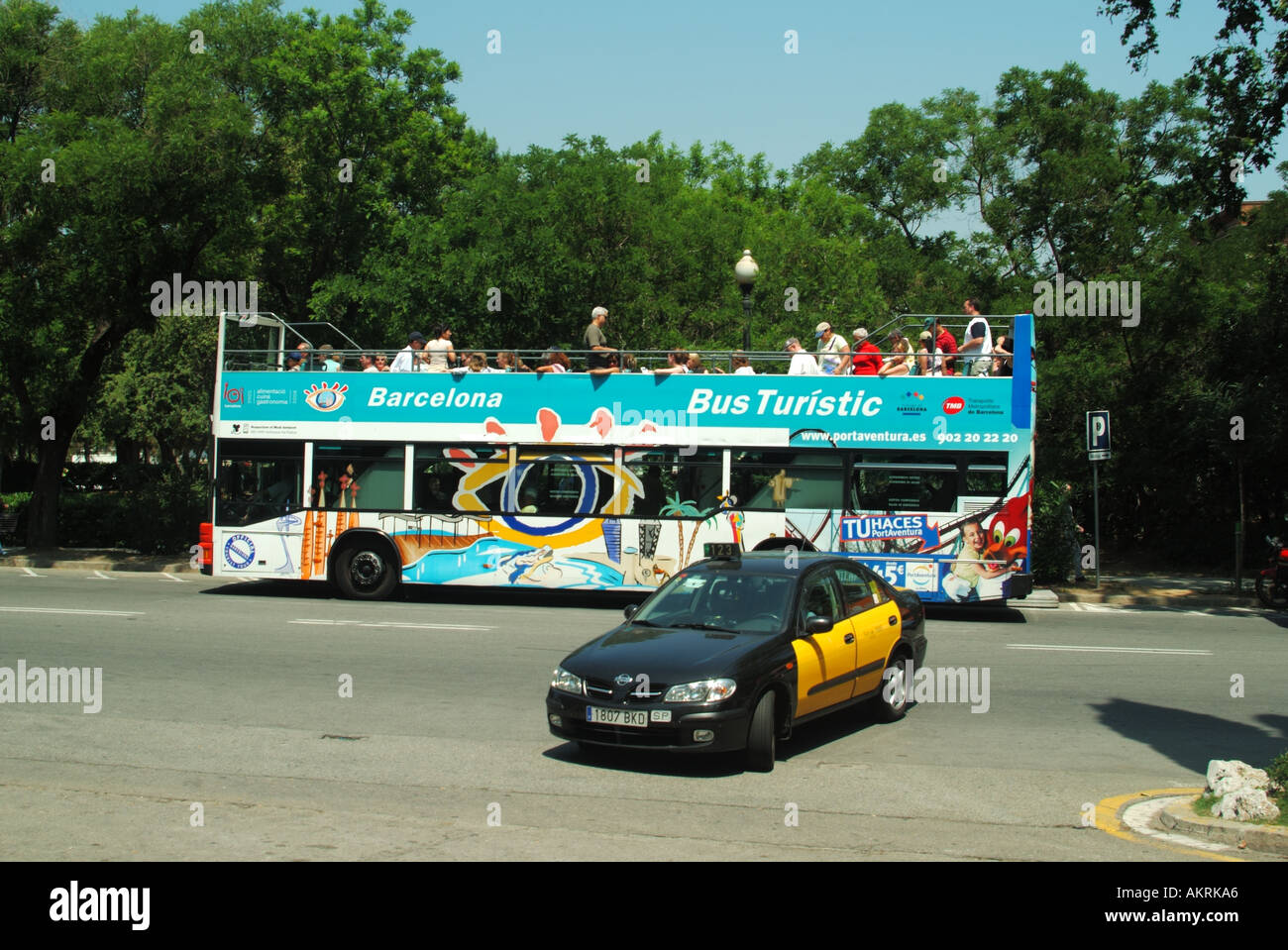 Black top road hi-res stock photography and images - Alamy