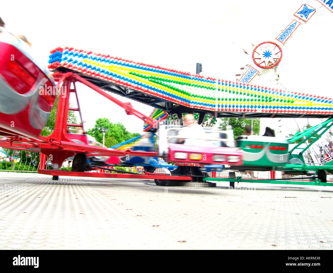 Octopus fairground ride hi-res stock photography and images - Alamy