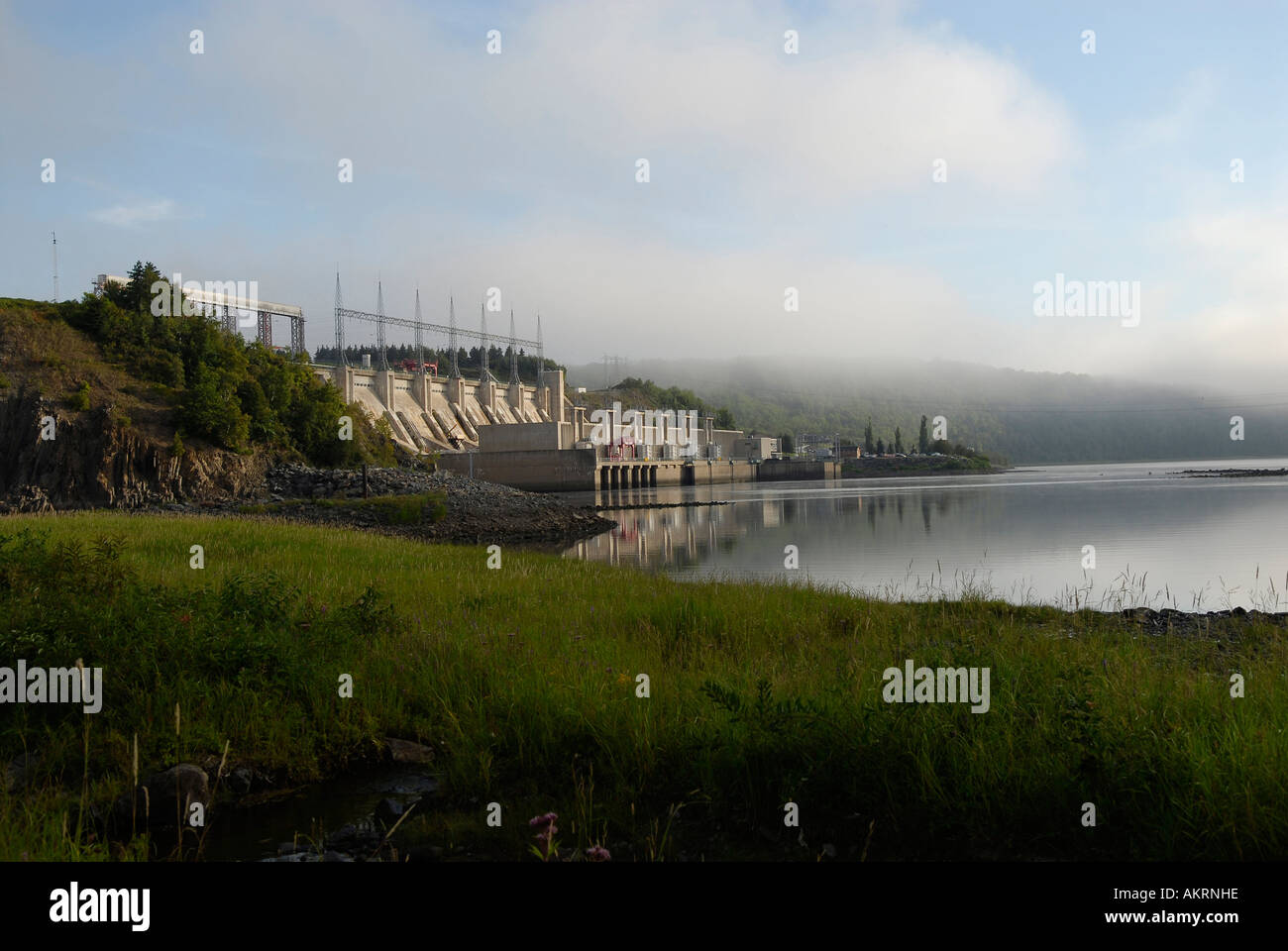 Mactaquac dam hi-res stock photography and images - Alamy