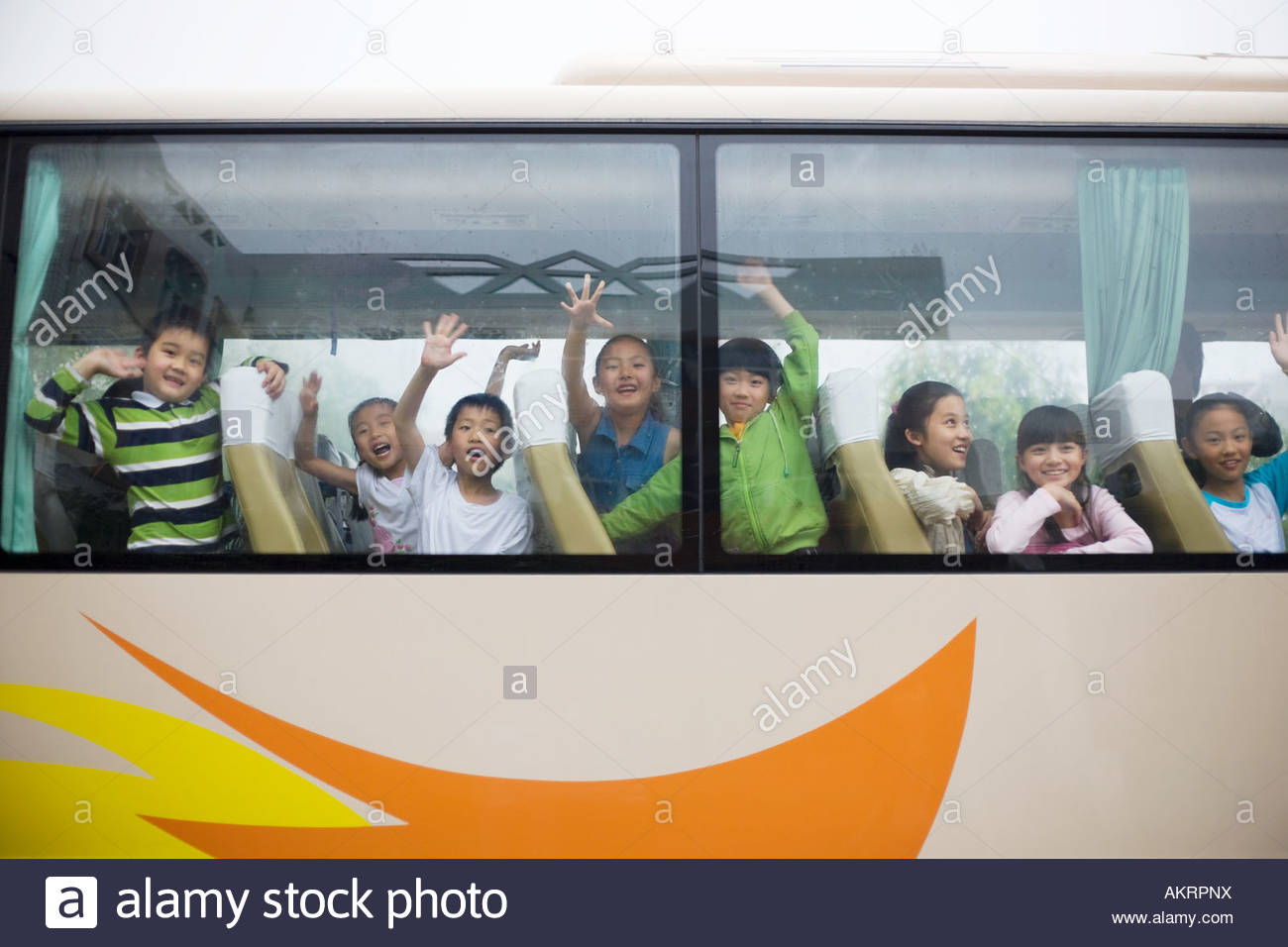 Students On A School Bus Stock Photos & Students On A School Bus Stock ...