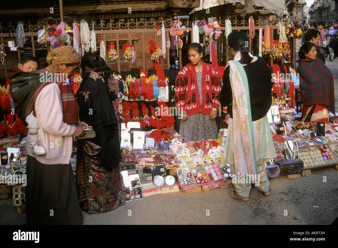 Asan market hi-res stock photography and images - Alamy