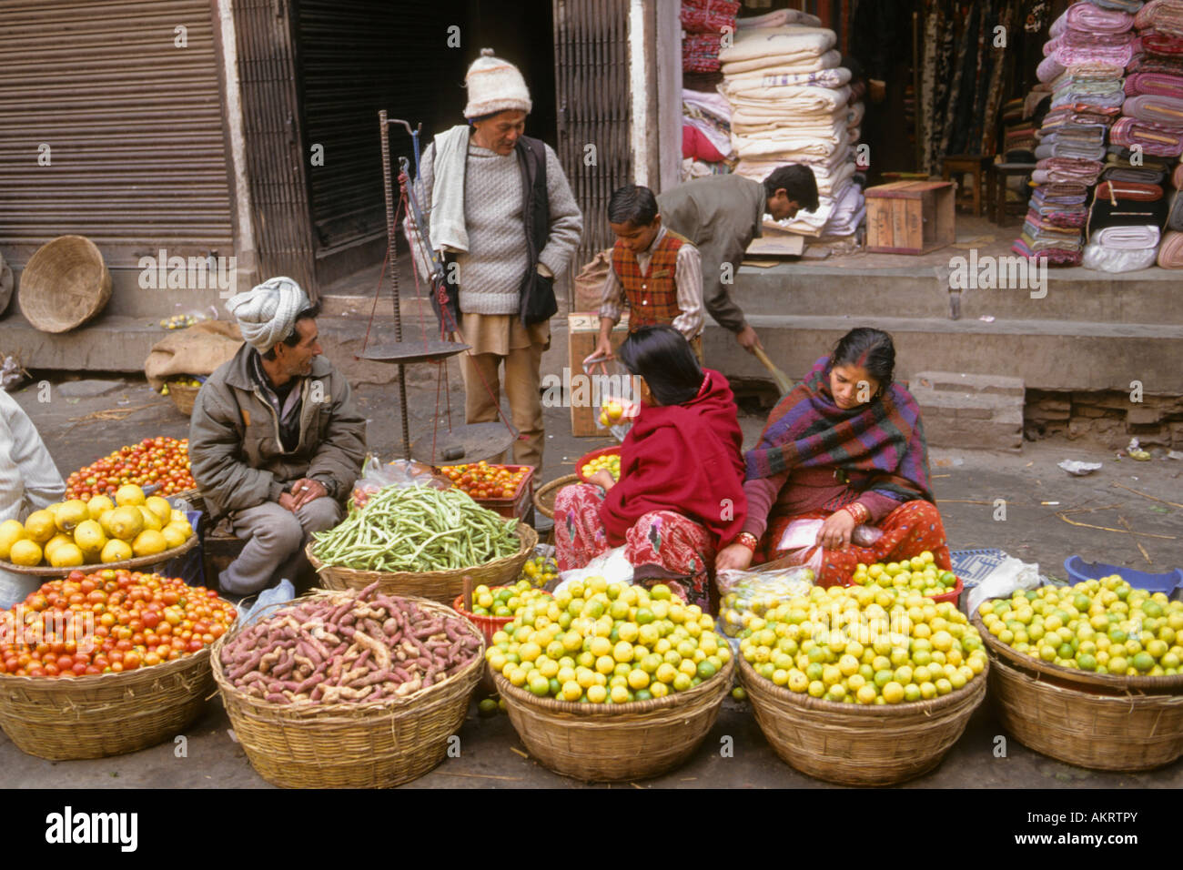 Nepal Kathmandu Asan Tole bazar market Stock Photo - Alamy