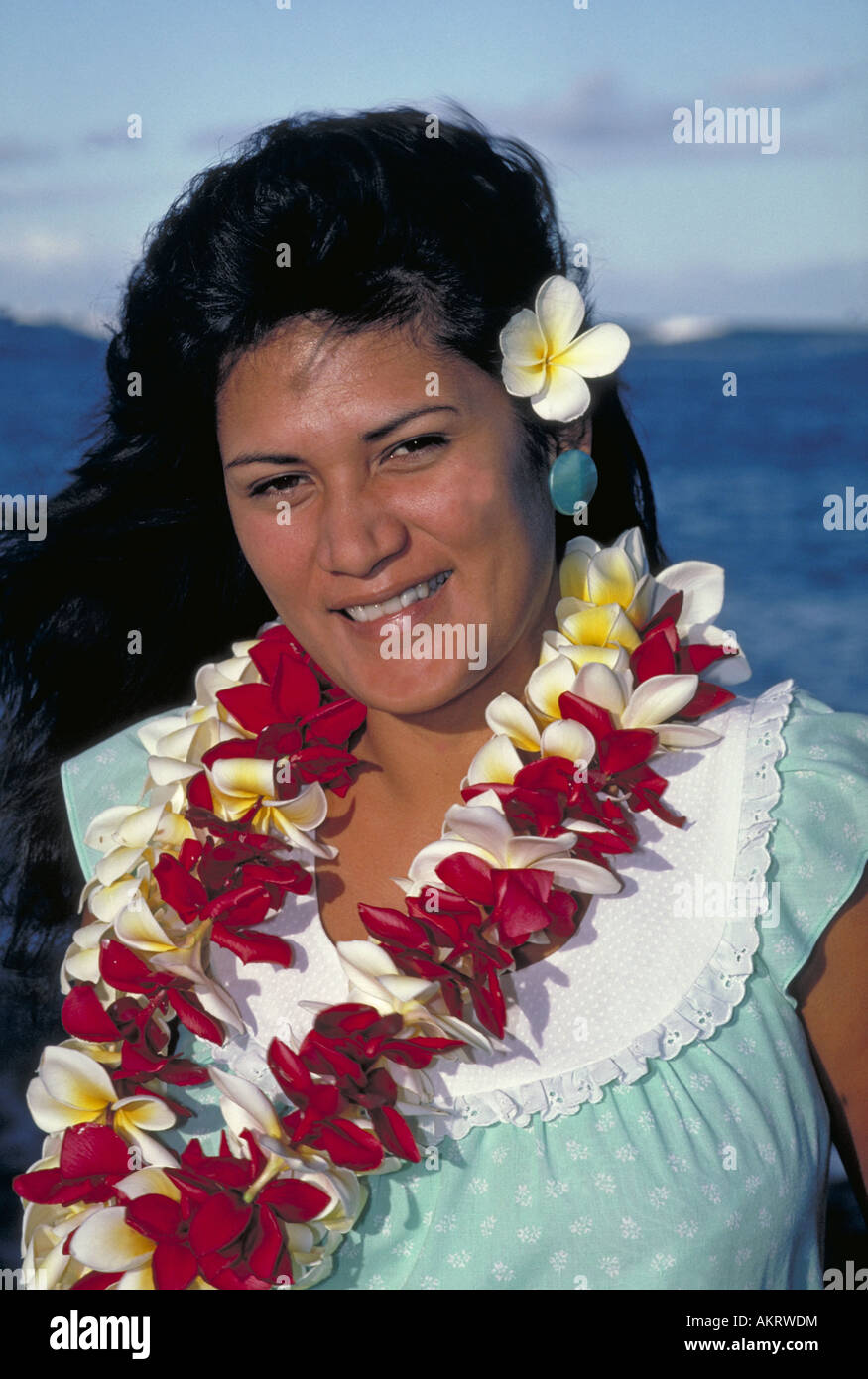 Wearing flower behind ear hi-res stock photography and images - Alamy
