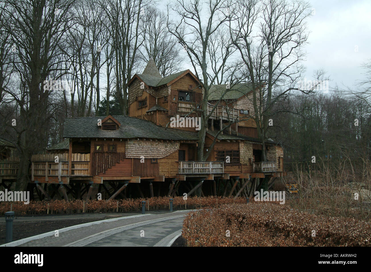 Tree house Alnwick Castle and Gardens, Northumberland Stock Photo - Alamy