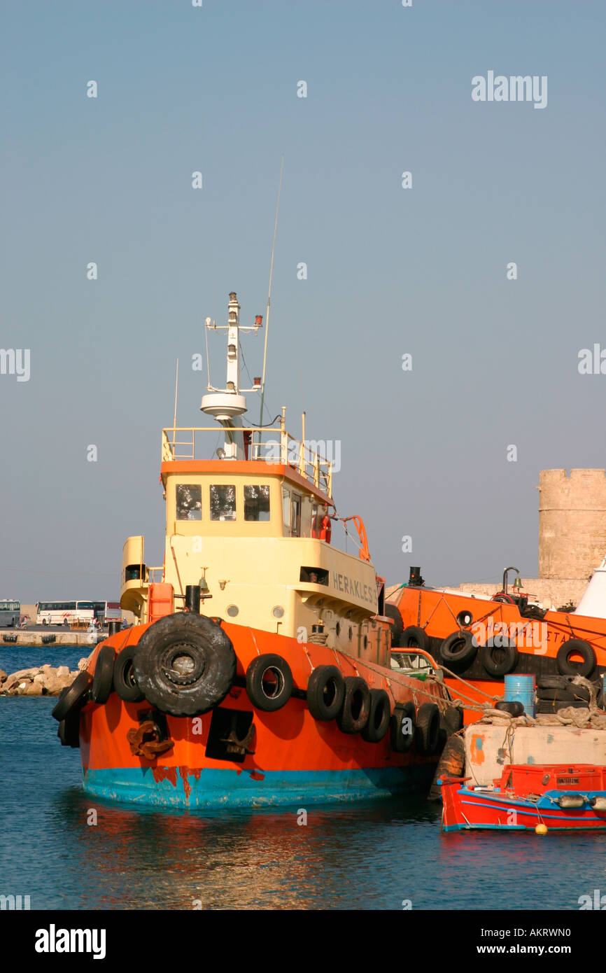 Ancient greek cargo ship hi-res stock photography and images - Alamy