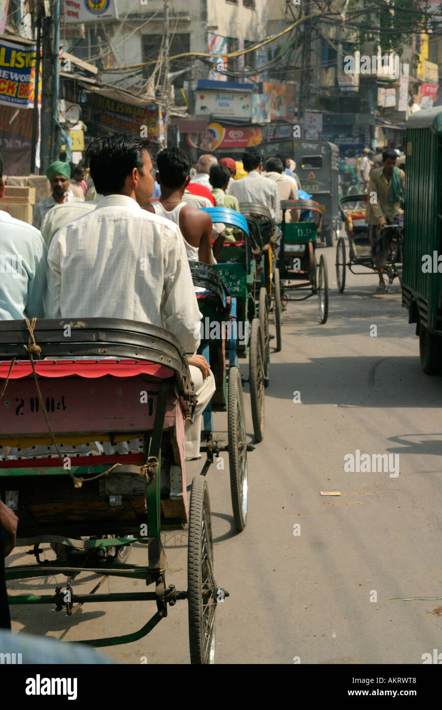 India old delhi cycle rickshaws hi-res stock photography and images - Alamy