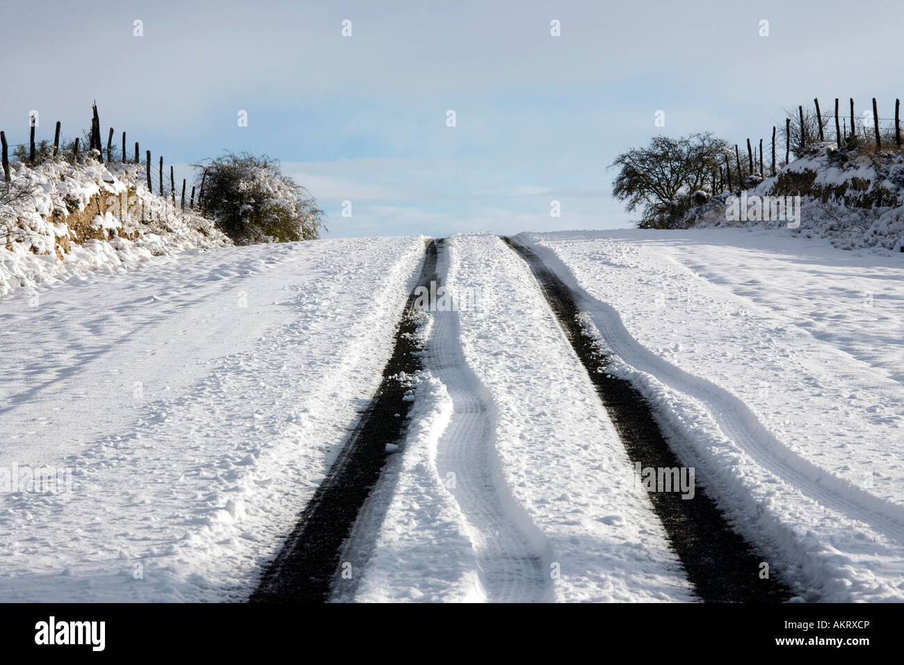 Rural snow cold weather hi-res stock photography and images - Alamy
