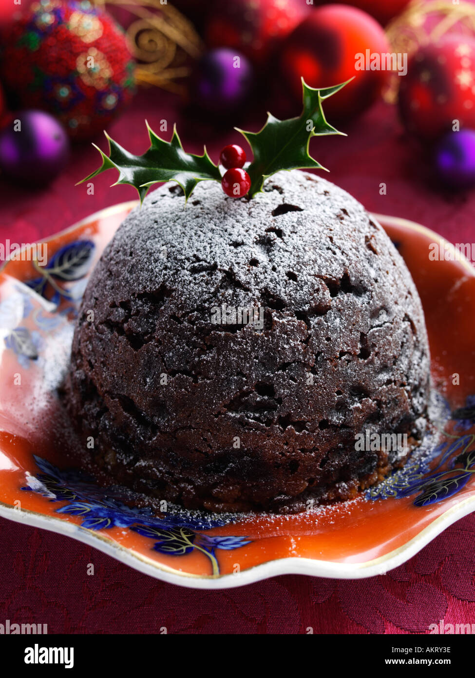 Whole christmas pudding hi-res stock photography and images - Alamy