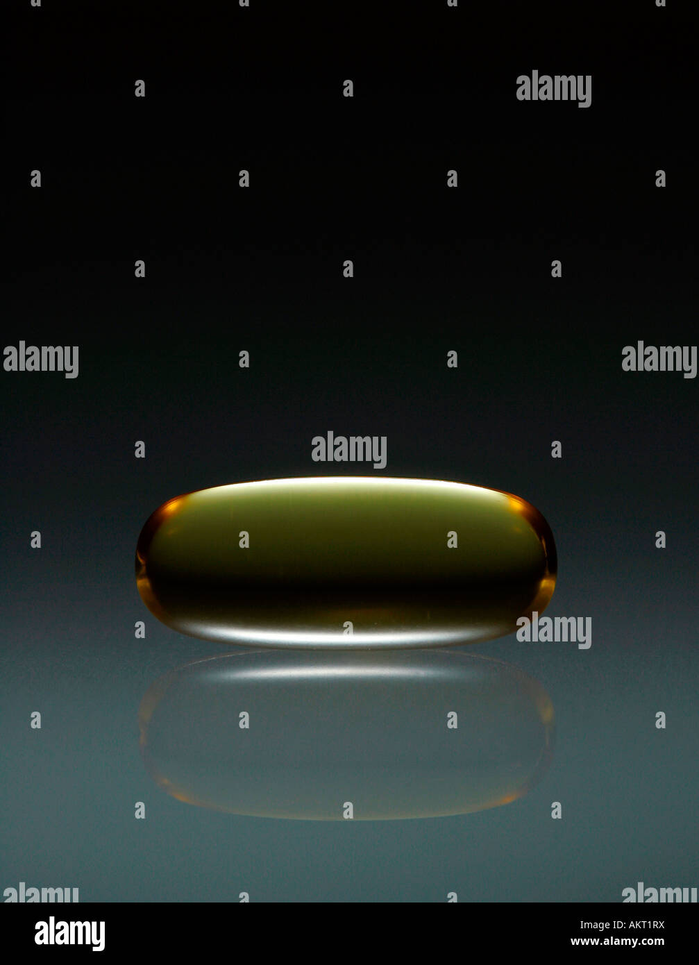 Oil capsule hi-res stock photography and images - Alamy