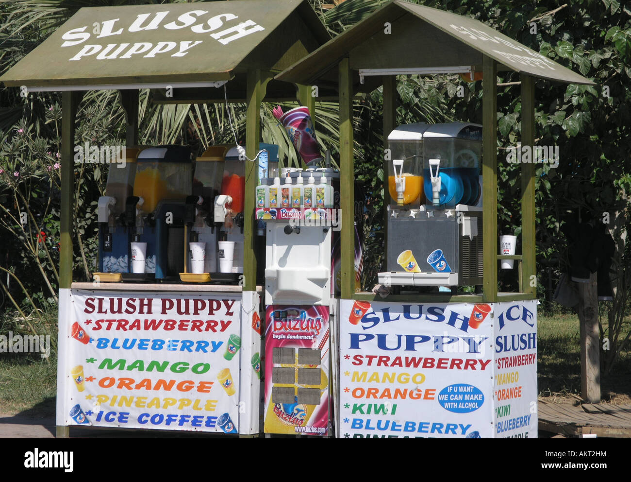 Drinks Vendor in Turkey Stock Photo - Alamy