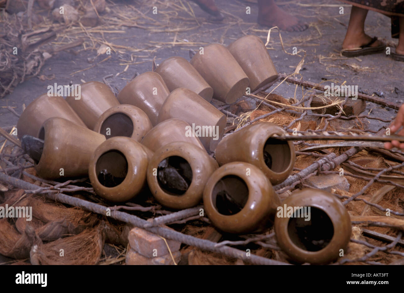 Asia, Indonesia, Lombok. Pottery Stock Photo - Alamy