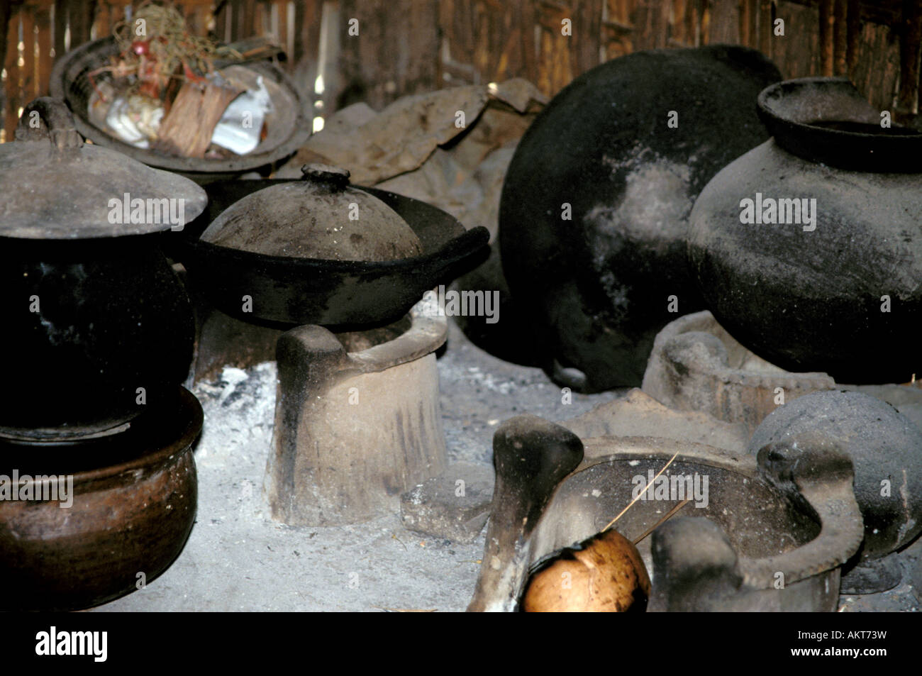 Asia, Indonesia, Lombok. Pottery Stock Photo - Alamy