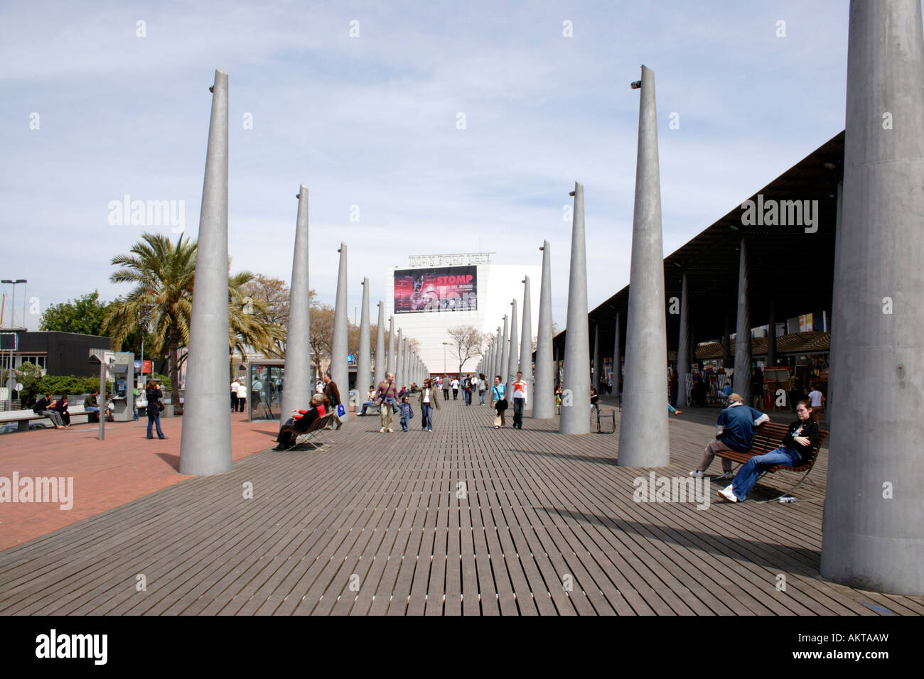 IMAX cinema near the Mare Magnum Barcelona Stock Photo - Alamy
